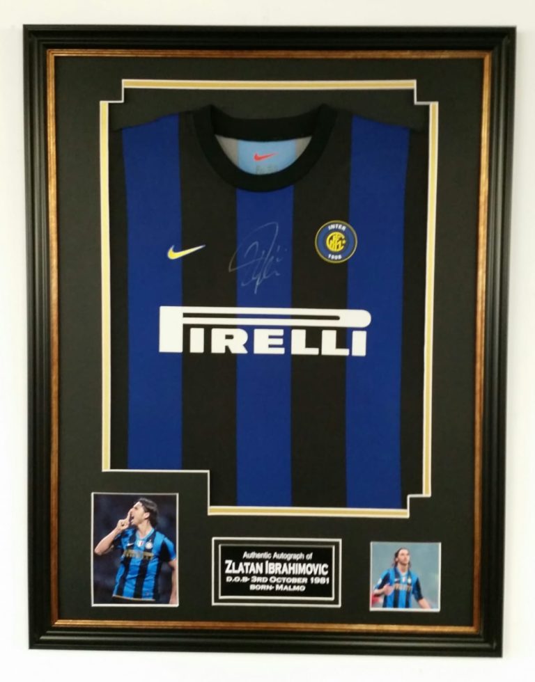 Ibrahimovic signed Inter Milan Football Shirt Framed – Experience Epic